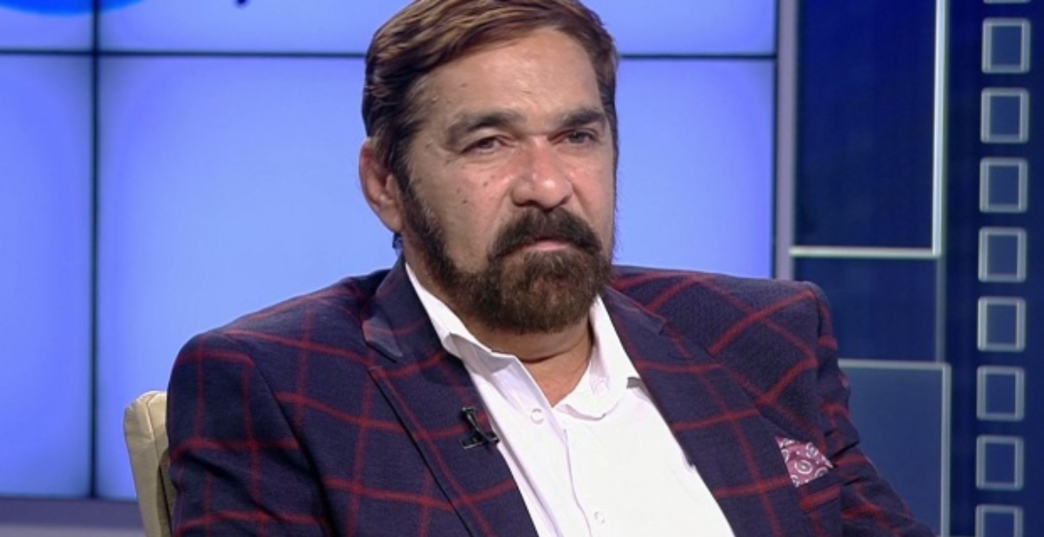 Spânu: Concursul de TRUMPISM dintre politicienii români e penibil și ne ...