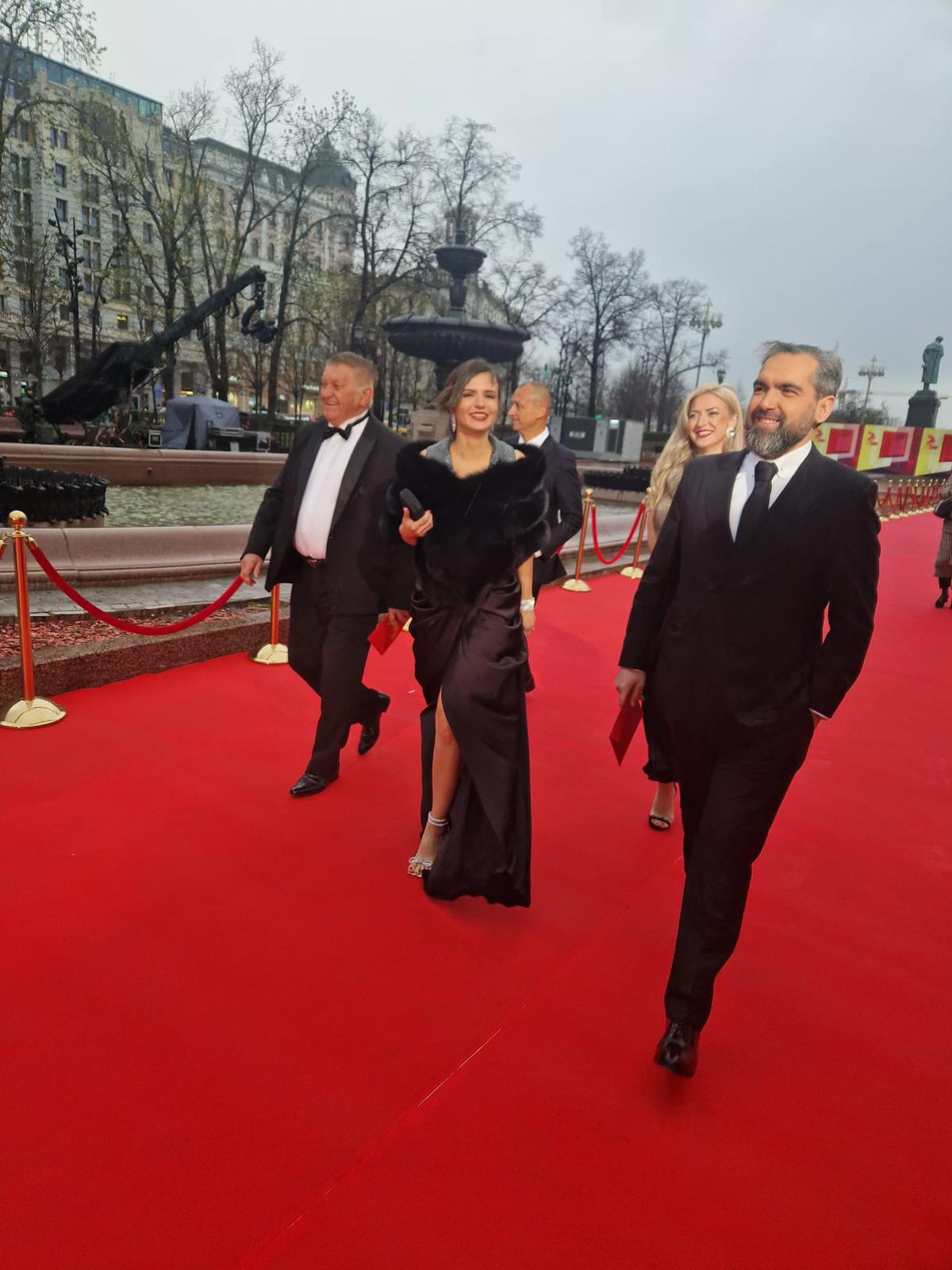 Dorel Vișan, Laura and Ciprian Mega, on the red carpet in Moscow! The ...