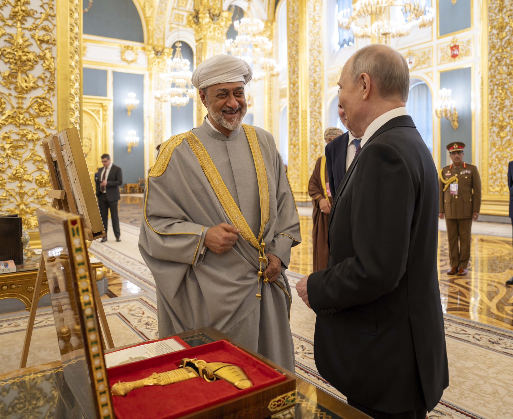 Geopolitica la Zi (27). Putin demarează simultan o nouă ofensivă în Orientul Mijlociu și ...