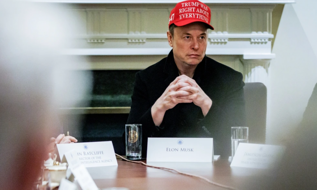 Oamenii lui Trump, Elon Musk și David Sacks, denunță fraudarea ...