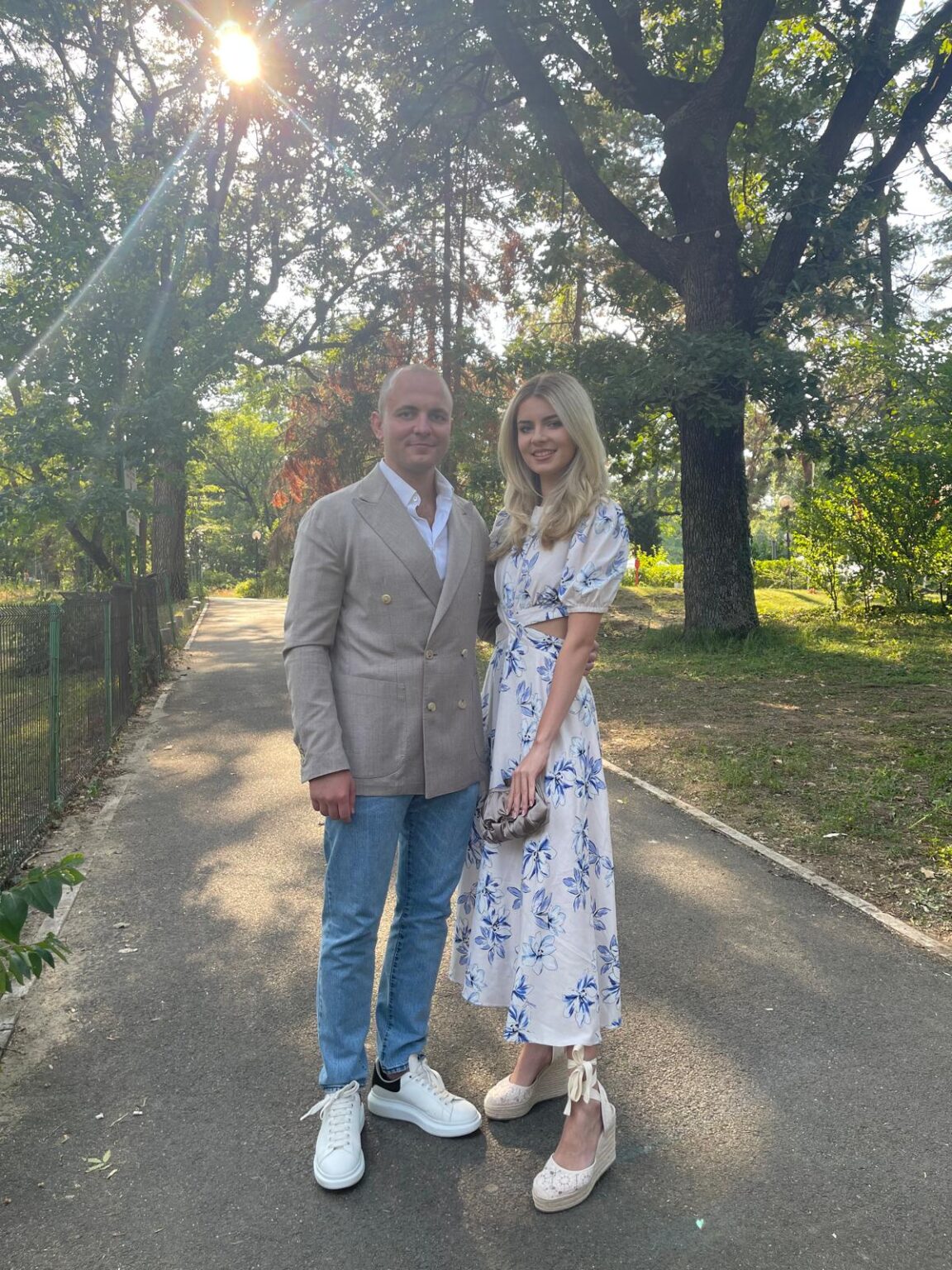 Deputatul Andrei Gușă cesionează acțiunile GOLD FM către sora sa, Daria ...